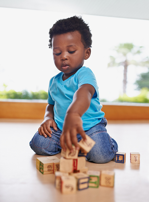 what are the signs of autism in babies